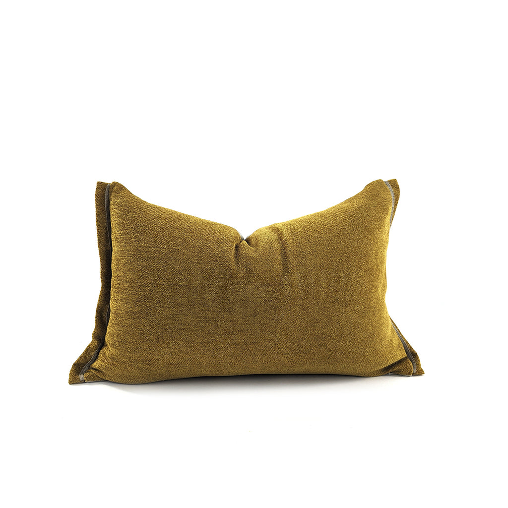 CUSHION, FINE LUXE BOUCLE LINEN ACCENT ON FLANGE COTTON BACK – Ilumel
